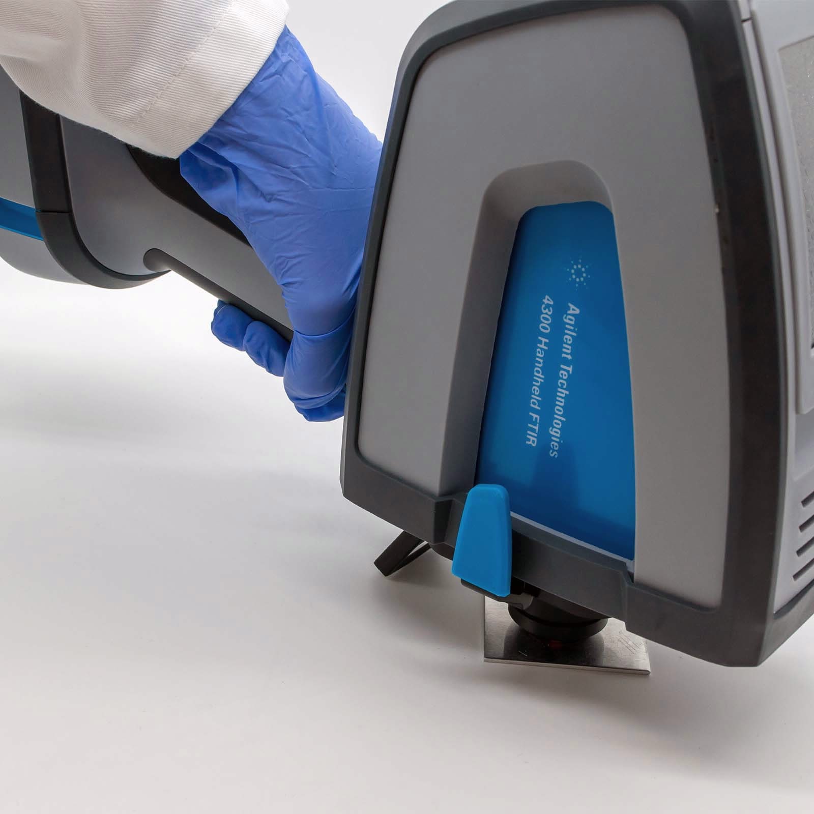 4300 Handheld FTIR Spectrometer – Prudent Meditech International